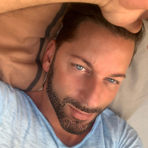 Stream Daniel Reitz | Listen to Bobby Brown playlist online for free on ...