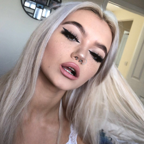 Stream Mia Collins music | Listen to songs, albums, playlists for free ...