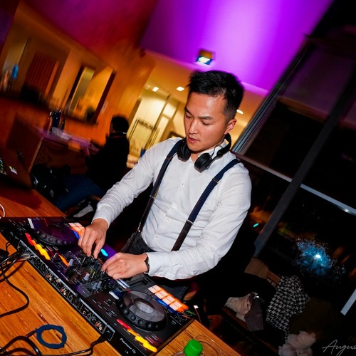 Stream DJ Switch 🇳🇿 music | Listen to songs, albums, playlists for free ...