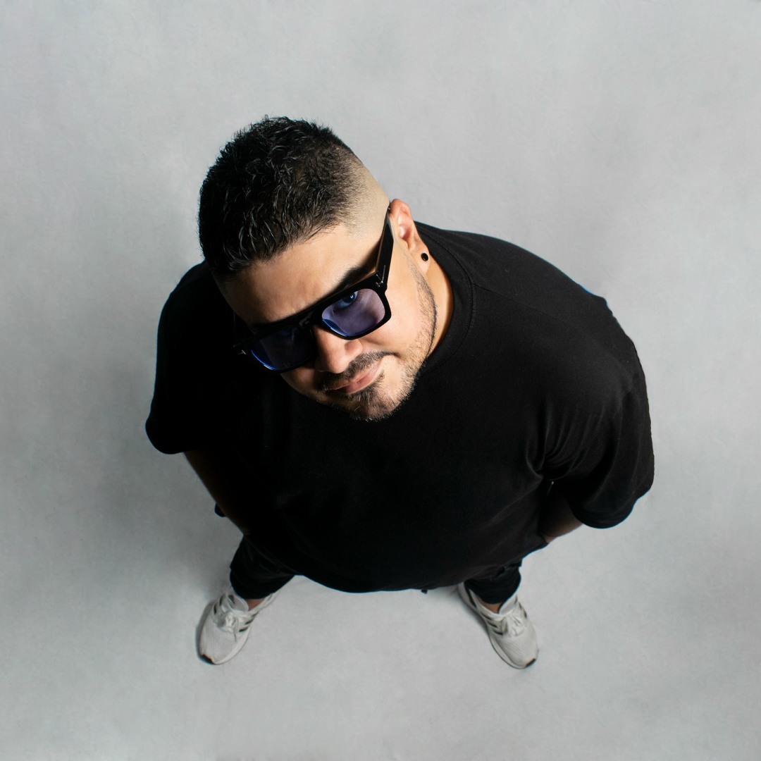 Stream Jonathan Jaramillo music | Listen to songs, albums, playlists ...