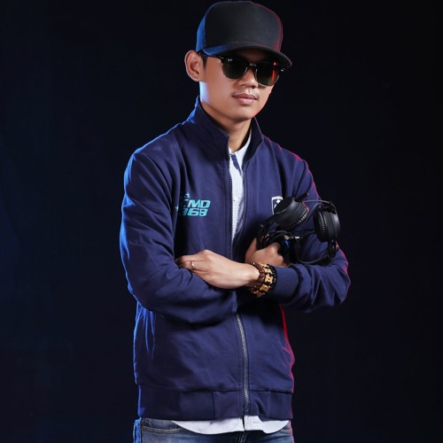 Stream MG Phyo Lay music | Listen to songs, albums, playlists for free ...