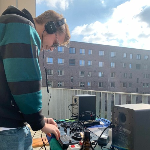 Stream Alexander Staudinger music | Listen to songs, albums, playlists ...