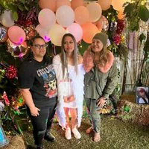 Stream Chrissy De music | Listen to songs, albums, playlists for free ...