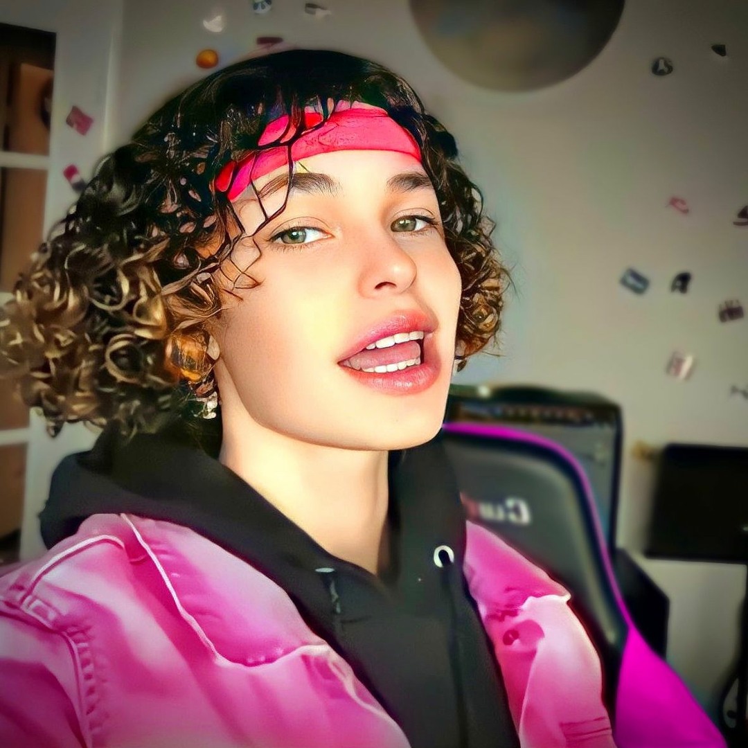 Stream James Sapphire music | Listen to songs, albums, playlists for ...