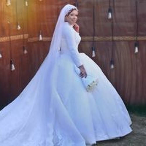 Stream Walaa Hassan music | Listen to songs, albums, playlists for free ...