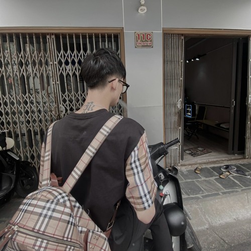 Stream Hoang Quoc Dat music | Listen to songs, albums, playlists for ...