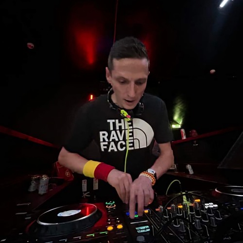 Stream Stefan Grainger music | Listen to songs, albums, playlists for ...