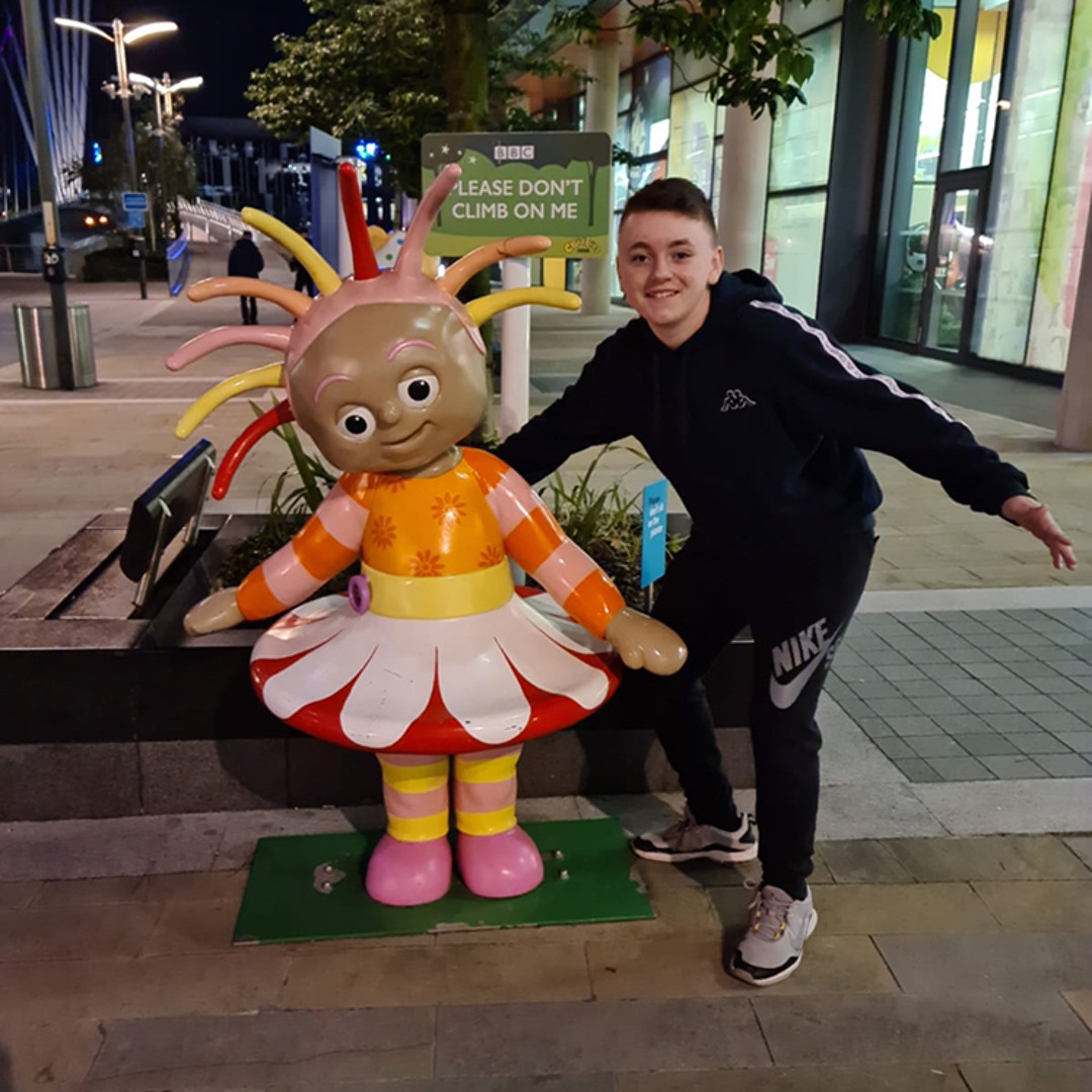 Stream hgfgg music | Listen to songs, albums, playlists for free on ...