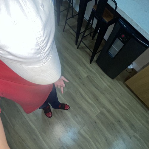 Stream erickk - vestido vermelho 2024-10-13 20_28 (1).m4a by erickk ...