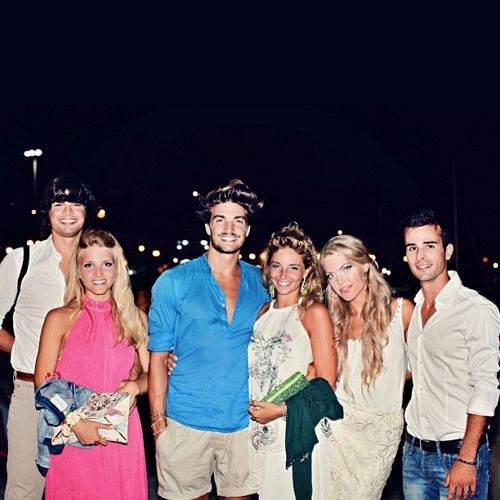 Stream Elaine Reynolds music | Listen to songs, albums, playlists for ...