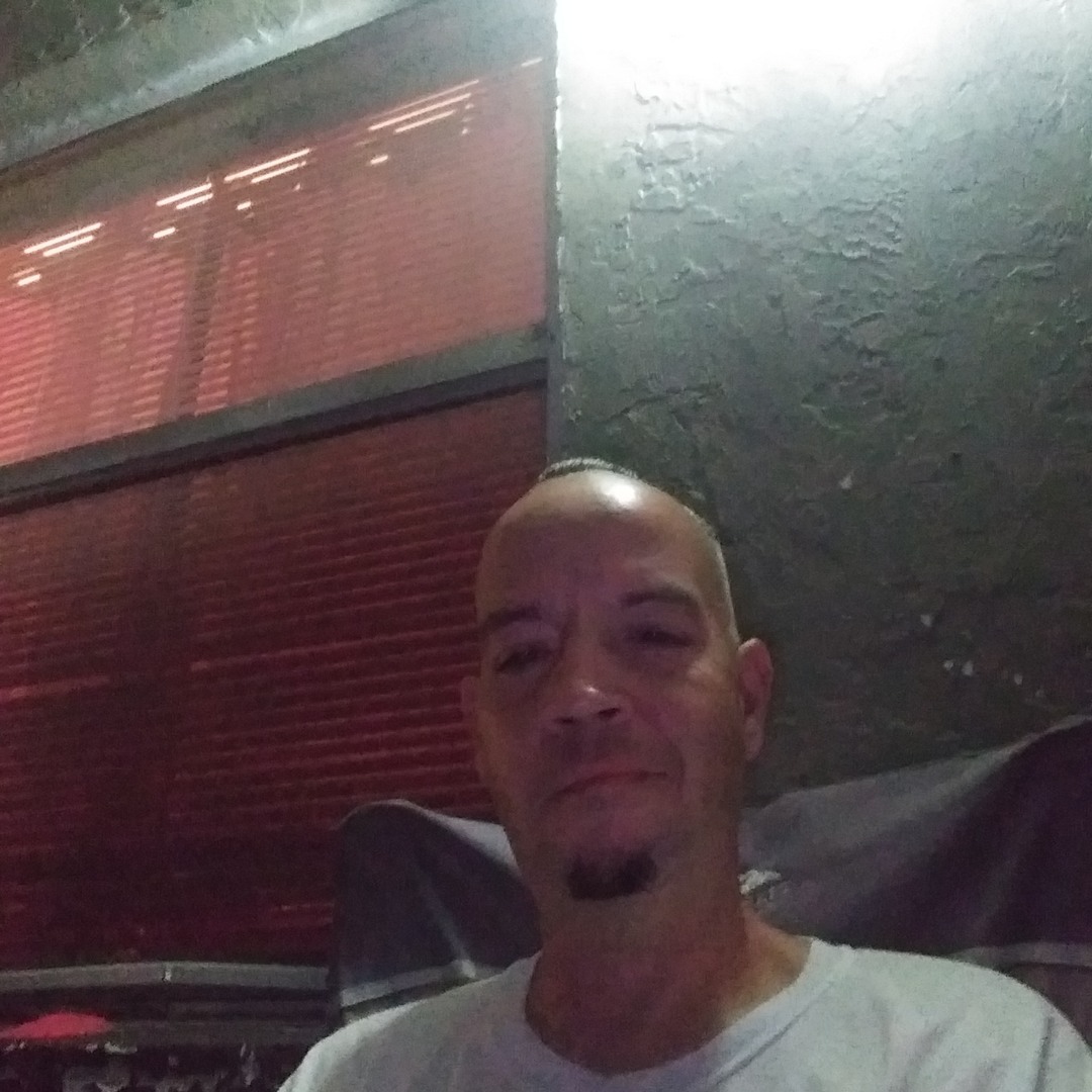 Stream Buzzthrill - Soul Music (Mike & Charlie vs. Tony Faline Remix ...