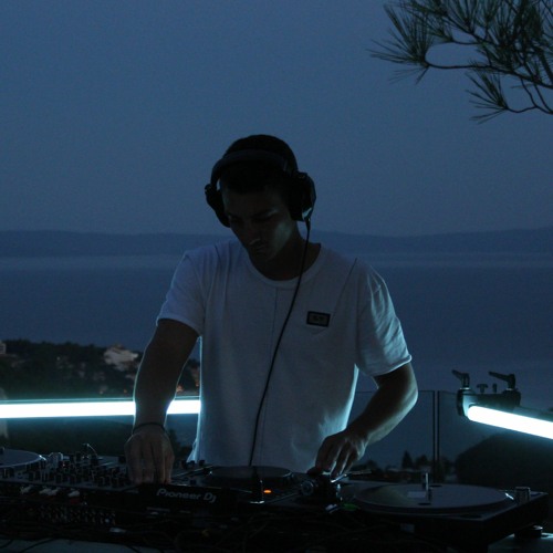 Stream Mateo Santic music | Listen to songs, albums, playlists for free ...