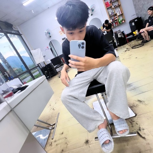 Stream Ph Mai Duy music | Listen to songs, albums, playlists for free on SoundCloud