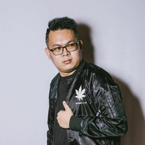 Stream DJ Crazee John Official music | Listen to songs, albums, playlists for free on SoundCloud