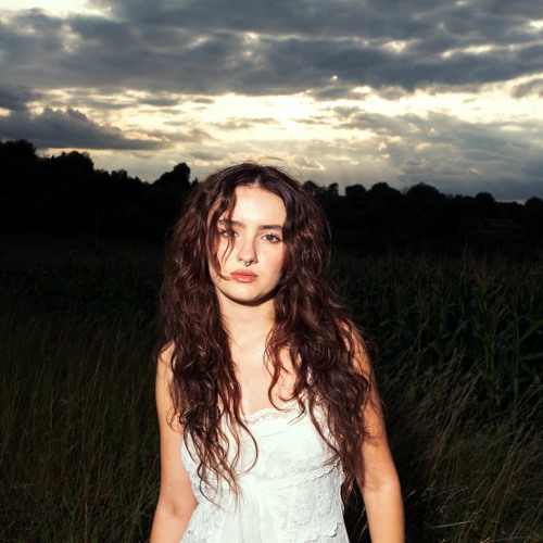 Stream Valencia Grace music | Listen to songs, albums, playlists for ...