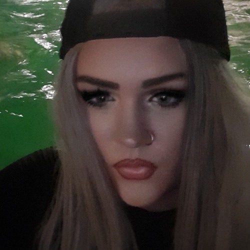 Stream Warnie - Just 4 the summer! by Jade Warn | Listen online for ...