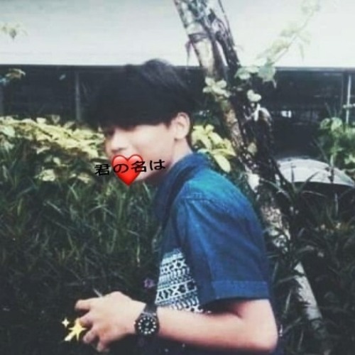 Stream HLAING MOE OO music | Listen to songs, albums, playlists for ...