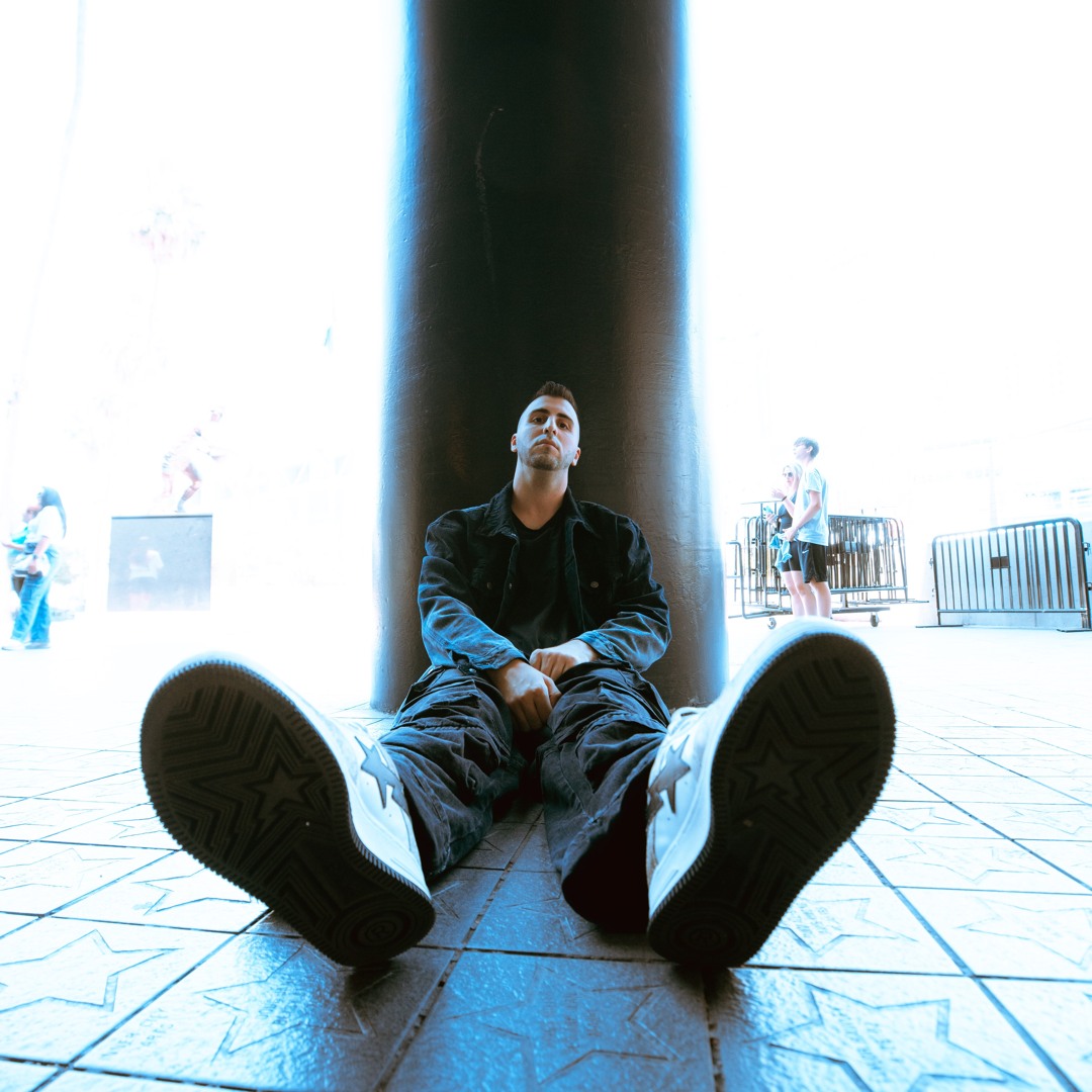 Stream Chassi music | Listen to songs, albums, playlists for free on ...