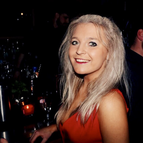 Ella Banks's Instagram, Twitter & Facebook on IDCrawl