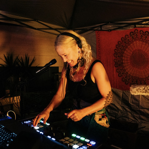 Stream DJ MoRpHo music | Listen to songs, albums, playlists for free on SoundCloud