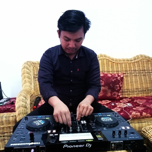 Stream DJ RIKO ON THE MIX music | Listen to songs, albums, playlists ...