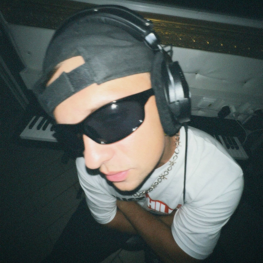 Stream VTORNIK music | Listen to songs, albums, playlists for free on ...