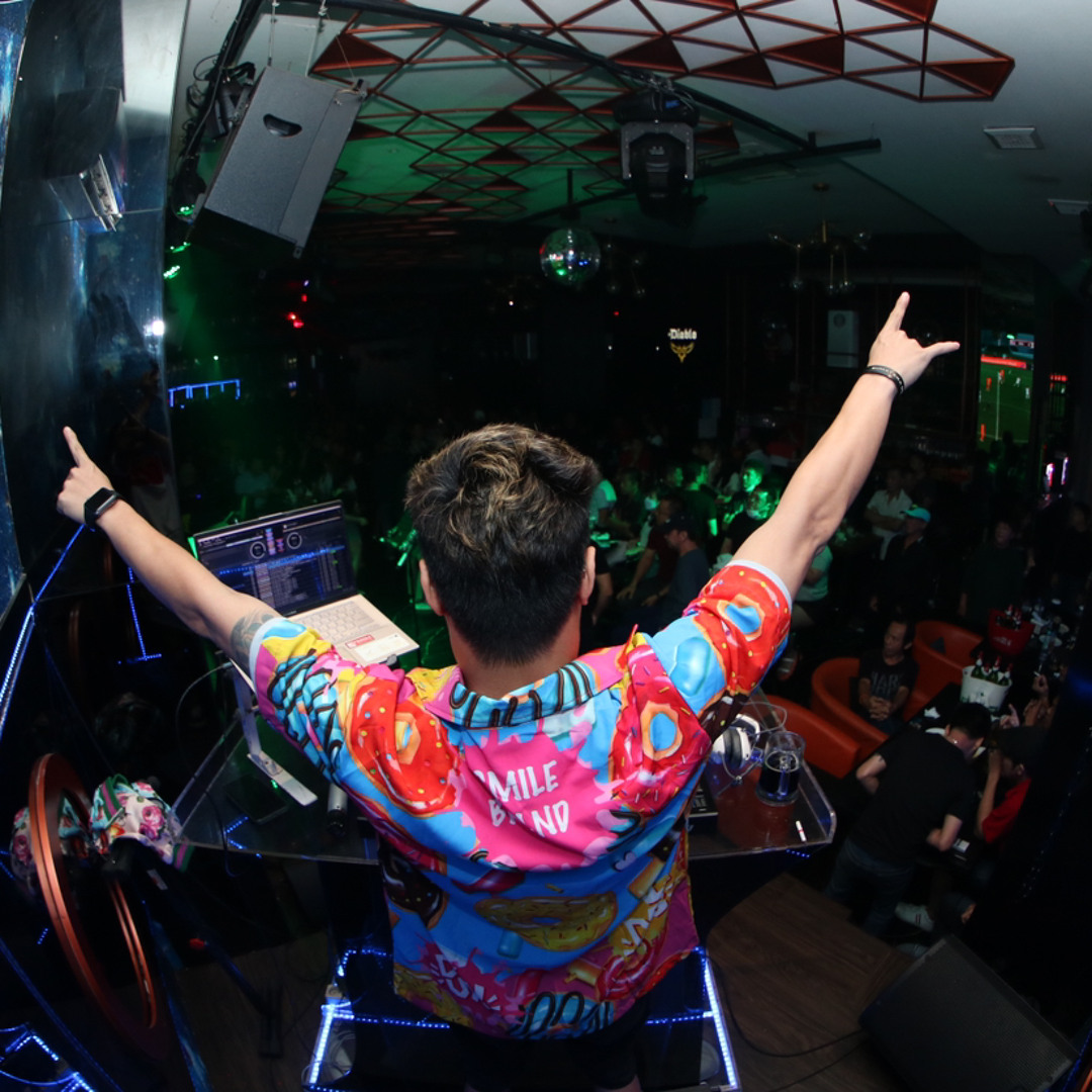 Stream #EVERTJUSTIN IS BACK (BAYU BELENK & EVERT 819) [RE-WORK] by ...