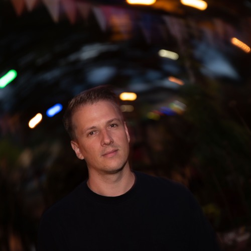 Felipe Puertes - Everyone Has A Story [KLAUS:ELLE]