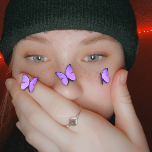 Stream Izzy Larson music | Listen to songs, albums, playlists for free ...