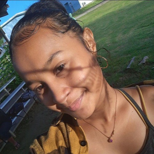 Stream riirii🦋 music | Listen to songs, albums, playlists for free on ...