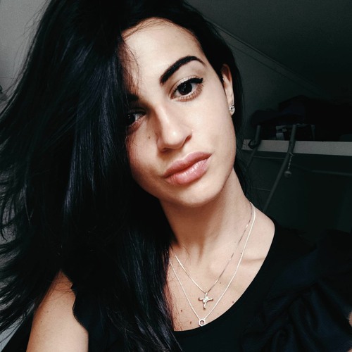 Stream Laura Borella music | Listen to songs, albums, playlists for ...