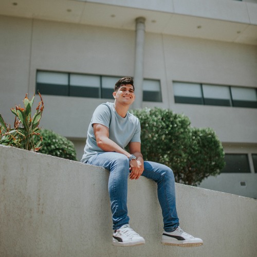 Stream Camilo Diaz | Listen to top hits and popular tracks online for ...