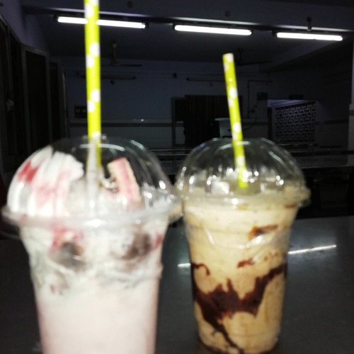 Stream Mayank_Nupur_and_their_BGM_ ️_Miley_Jab_Hum_Tum_MJHT_Arjun ...