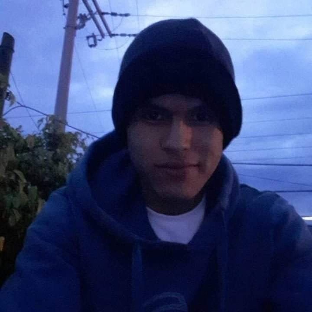 Stream Roberto music | Listen to songs, albums, playlists for free on ...