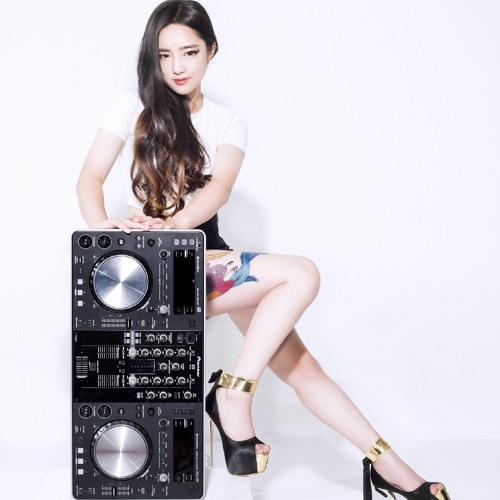 Stream LUDA 루다 music | Listen to songs, albums, playlists for free on ...