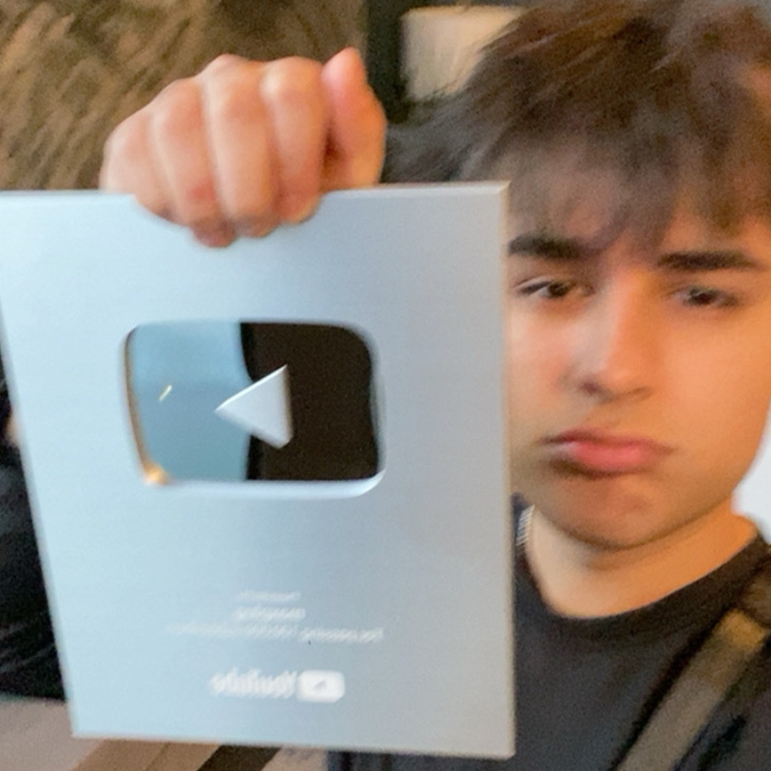 Stream Redify music | Listen to songs, albums, playlists for free on ...