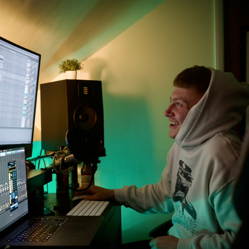 Stream Teddy Walker music | Listen to songs, albums, playlists for free ...