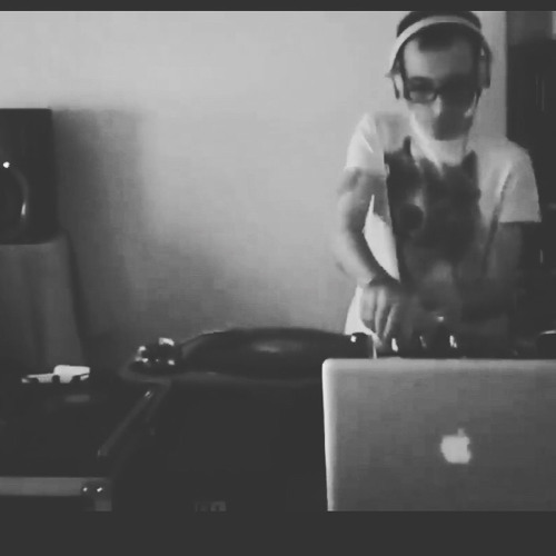 Stream DJ TYSON 82 music | Listen to songs, albums, playlists for free ...