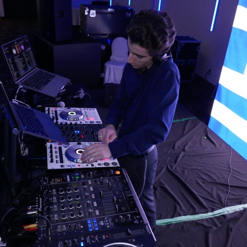 Stream DJ ANDREW P music | Listen to songs, albums, playlists for free ...