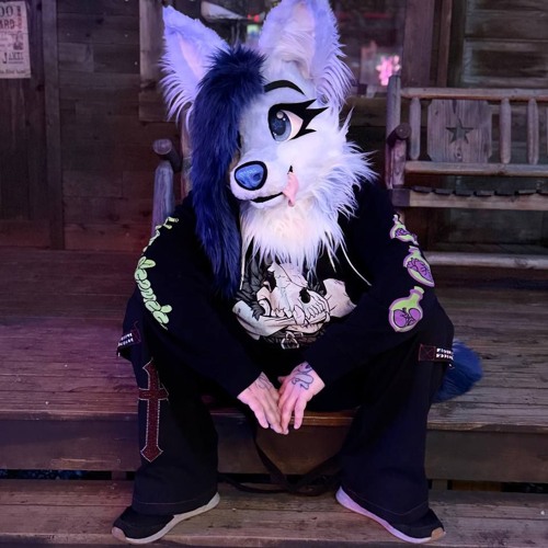 Stream FENNEC FVUX music | Listen to songs, albums, playlists for free ...