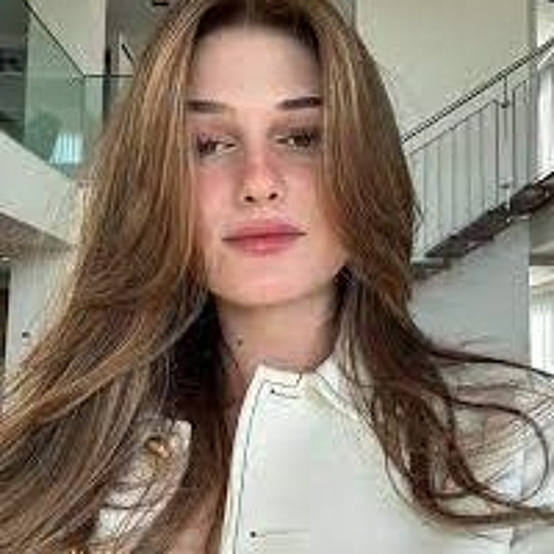 Stream Ver Carolina Monclús Pasta music | Listen to songs, albums ...