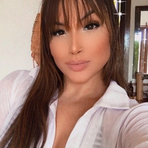 Stream Isabelle Dias music | Listen to songs, albums, playlists for ...