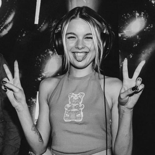 Stream jaida-rose ‧₊˚ ☁️⋅♡𓂃 ࣪ ִֶָ☾. music | Listen to songs, albums ...