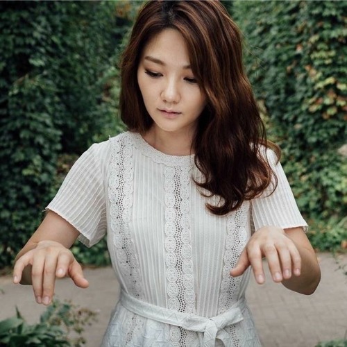 Stream Piano Room By Pianist Yoon Jihee music | Listen to songs, albums, playlists for free on ...