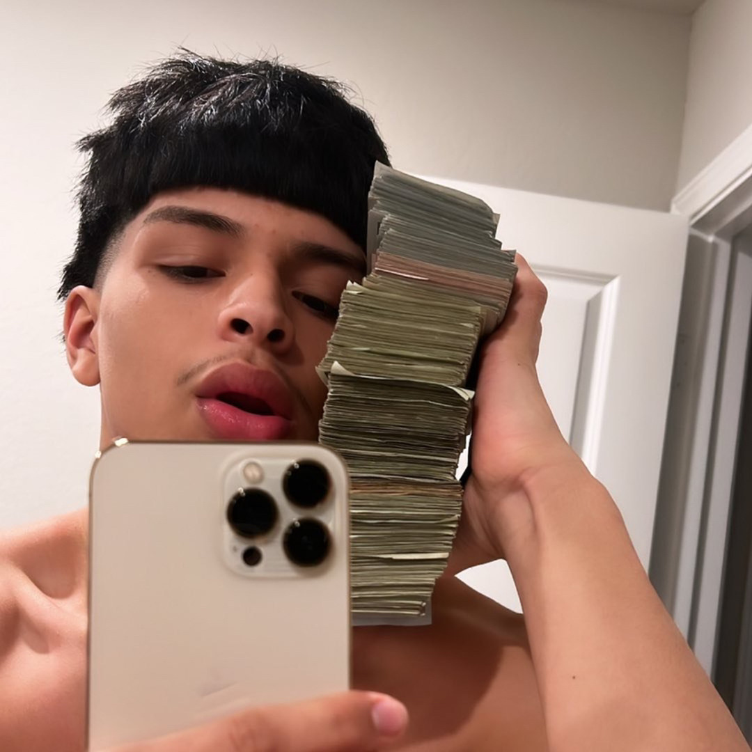 Stream 572 TRAPALOT music | Listen to songs, albums, playlists for free ...