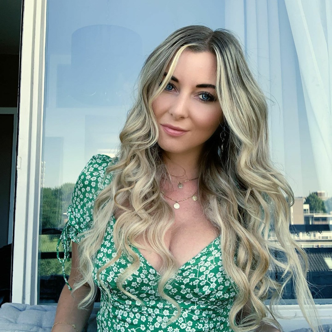 Stream Valerie Luna Verschoof music | Listen to songs Stream Valerie Luna Verschoof music | Listen to songs