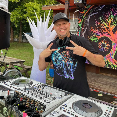 Stream DJ Mike B (Mike Bradbury) music | Listen to songs, albums ...