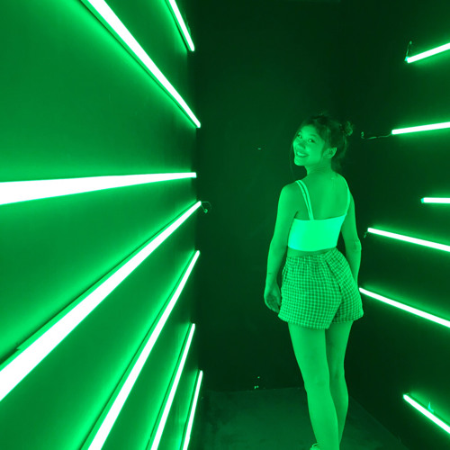 Stream Thithi Nguyen music | Listen to songs, albums, playlists for ...