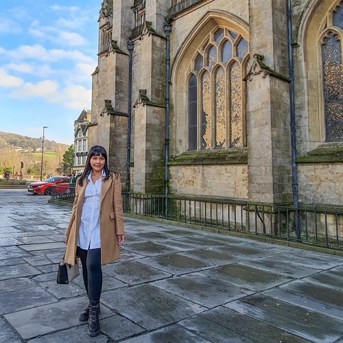 Stream Junita Elviana music | Listen to songs, albums, playlists for ...