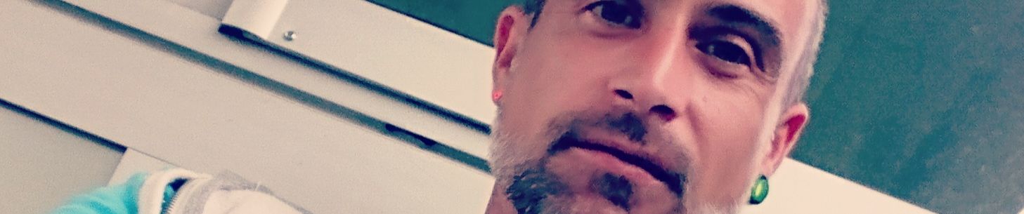 Robert Aeschlimann's Instagram, Twitter & Facebook on IDCrawl Robert Aeschlimann's Instagram, Twitter & Facebook on IDCrawl